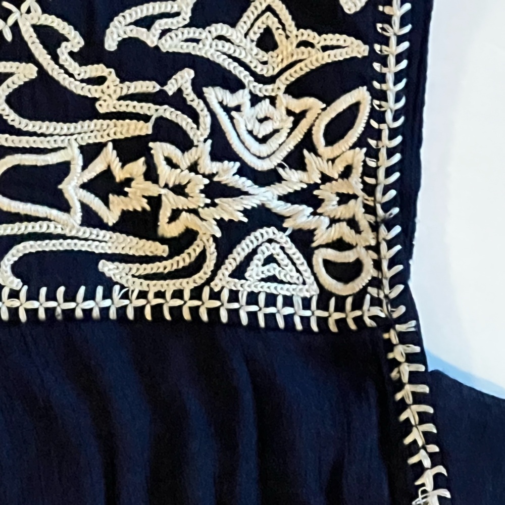 Thml Navy Embroidered Tank - Gem